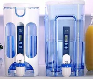 Waterdrop Vs. ZeroWater: Which Water Filter Is Better?