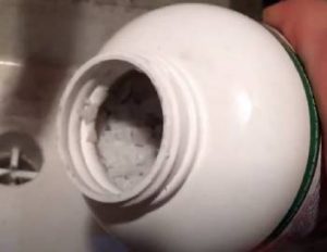 Insta-Flo Drain Cleaner Reviews (2025): Is It Worth It?