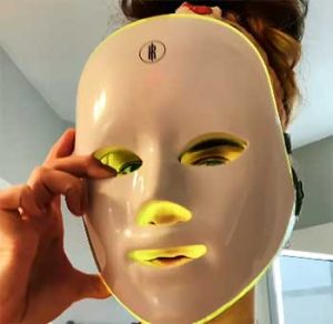 Luma LED Skin Therapy Mask Reviews: Why You Should Grab It Today?